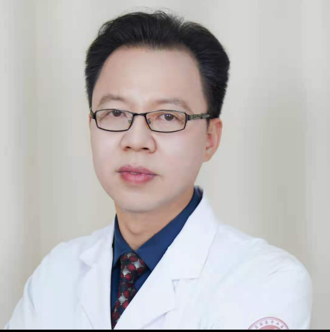 肝胆卫士李亚磊 