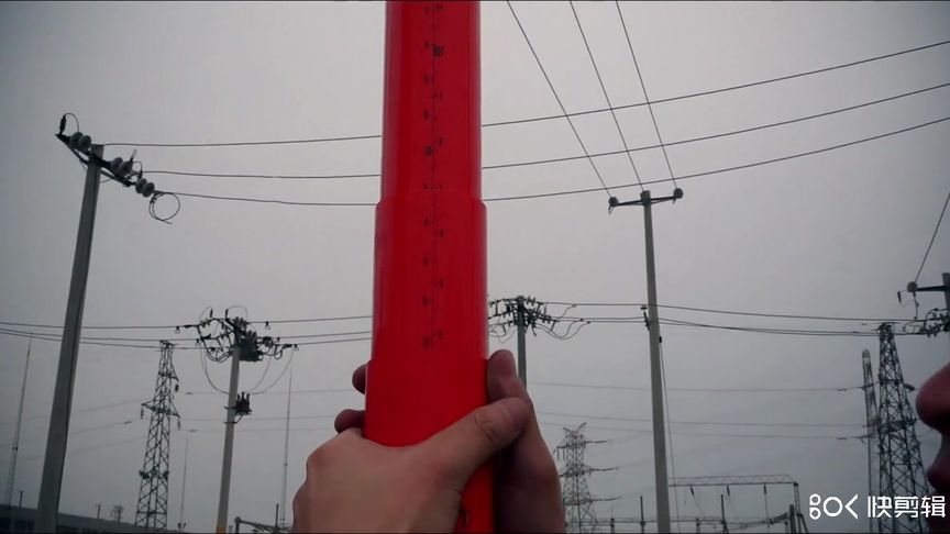 测量杆高够不到?站在地面即可!还可安装通用工具——绝缘测高杆
