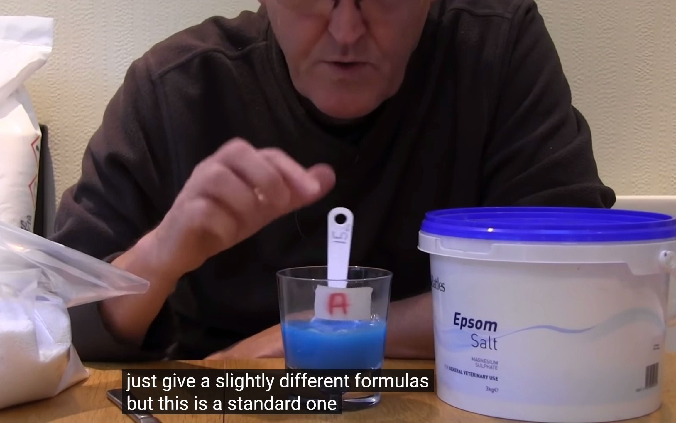 无土栽培营养液配制 已配翻译字幕