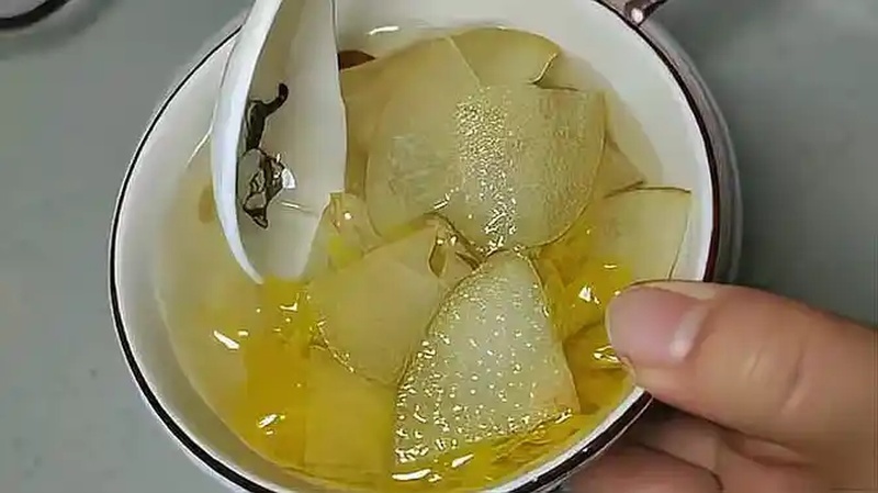 雪梨汤怎么做能润肺止咳化痰,一招教会你