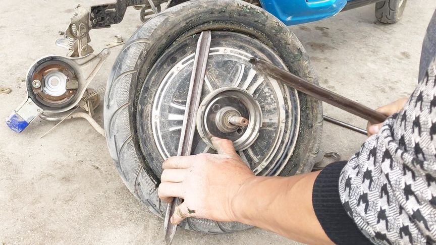 简易电动车,安装真空轮胎有哪些技巧你知道吗?学会自己可以换胎