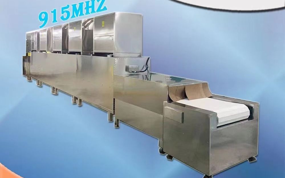 ...微波加热陶瓷定型烘干设备采用PLC程序控制,触摸屏操作,可实现自动...