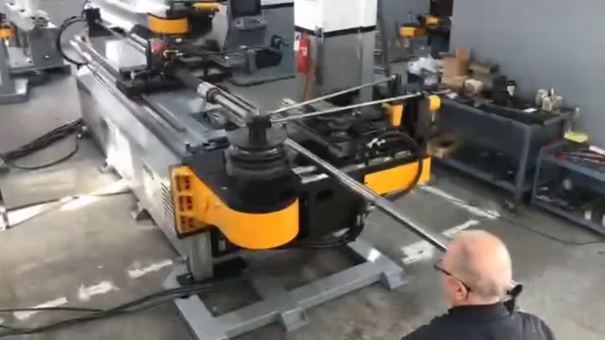 弯管机全自动弯管机视频