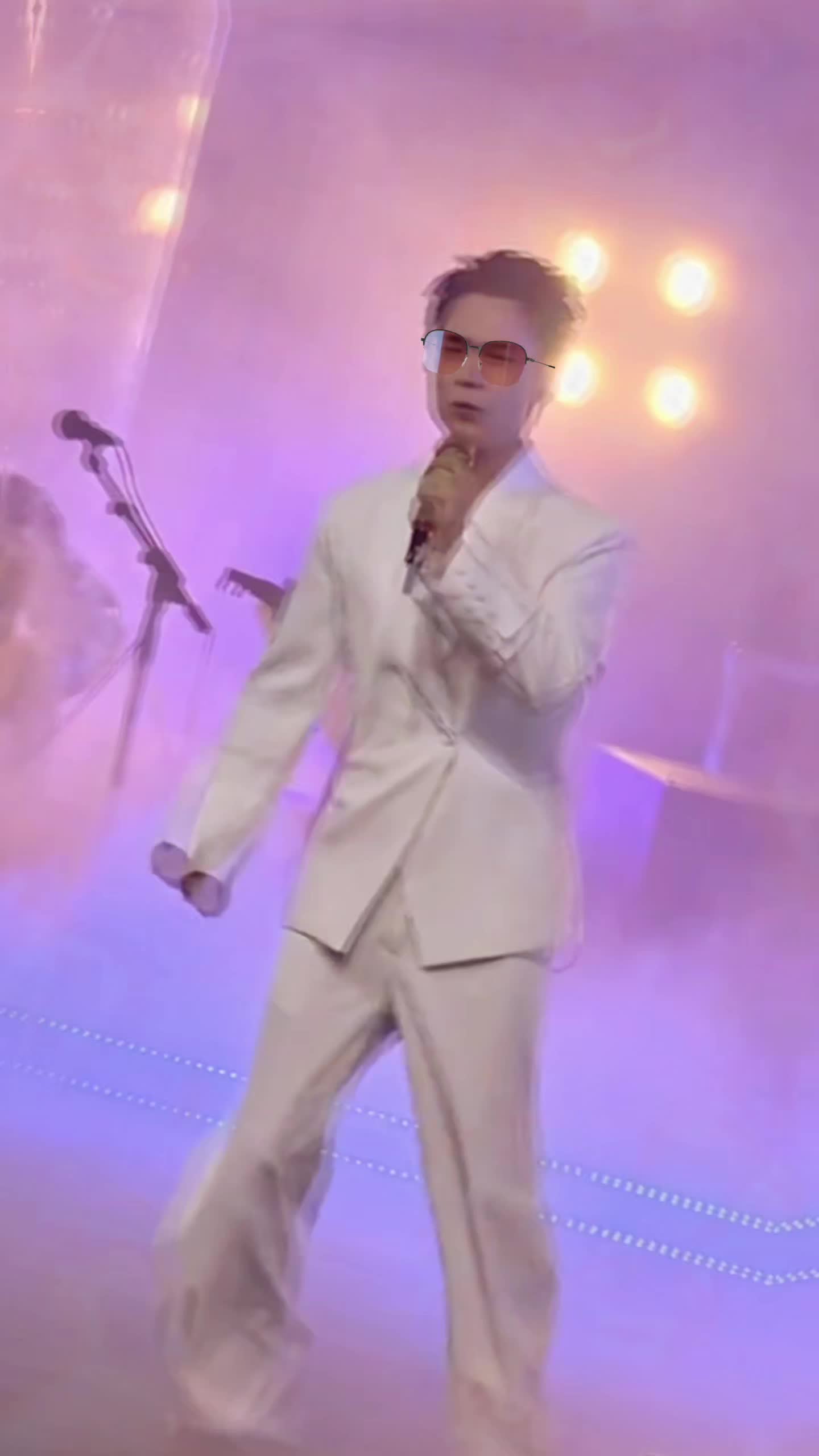 #音乐歌曲 #音乐现场版 #舞台演出现场 #魅力无限