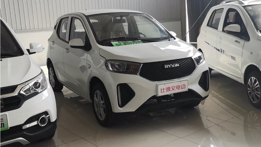 比德文领驰电动轿车铁壳家用电动汽车低速老年代步车成人