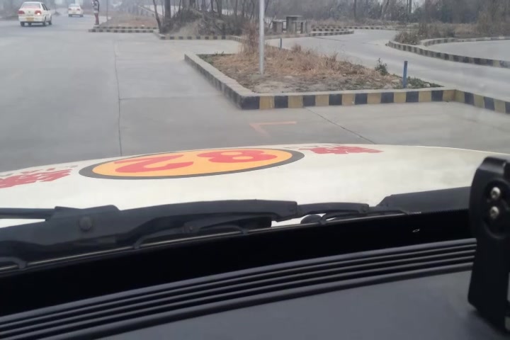 科目二倒车入库进库如何看点打方向视频讲解