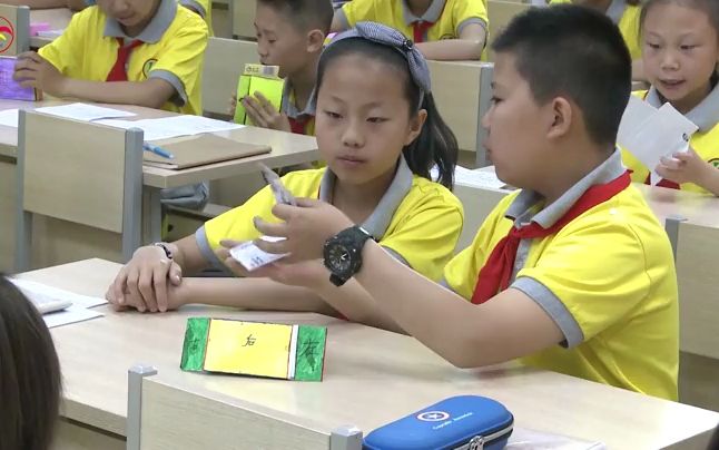 ...五年级下册《长方体和正方体的表面积》优质课公开课教学视频,宁夏