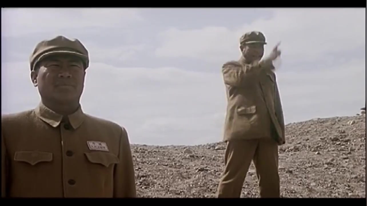 《横空出世》中国的不凡之路,这首打夯歌唱出中国人的不屈与精神