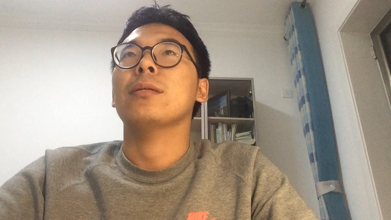 你负责收集年终述职廉政考核报告发现有的同事存在抄袭现象,但同事...