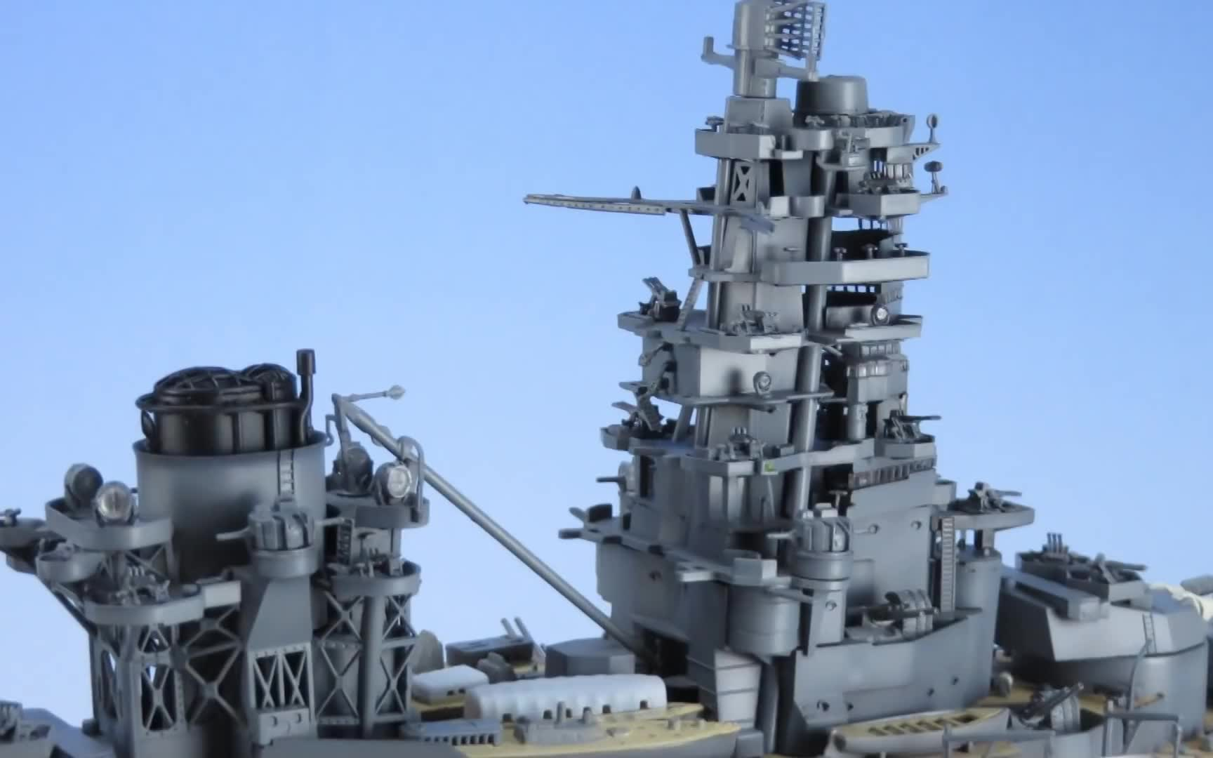 【舰船模型】10 分钟从素组到完成!富士美 1/350 航空战列舰伊势号