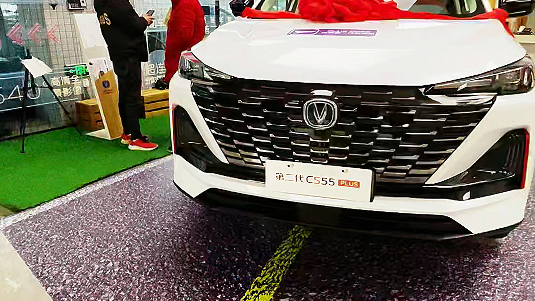 ...高,而且价格也便宜,这样的SUV谁不爱呢 #蓝鲸动力 #长安汽车 #国产车