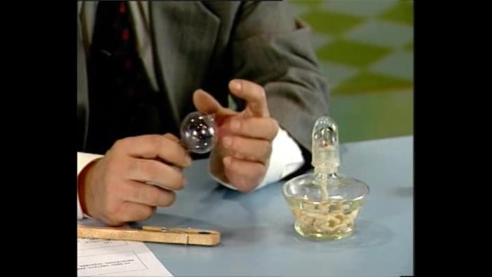 3.4升华和凝华 人教版物理2012