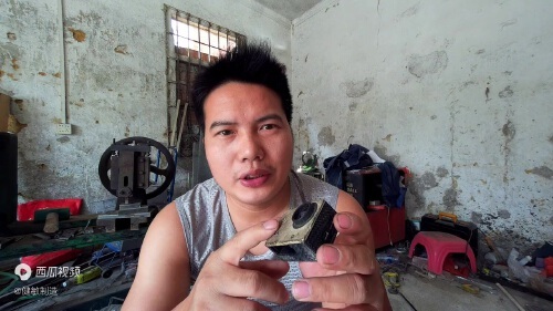 旧运动相机改装成行车记录仪,晴天的画质要逆天了