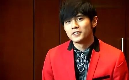 (远古系列)2010年周杰伦接受采访说演唱会请蔡依林是为了舞台效果