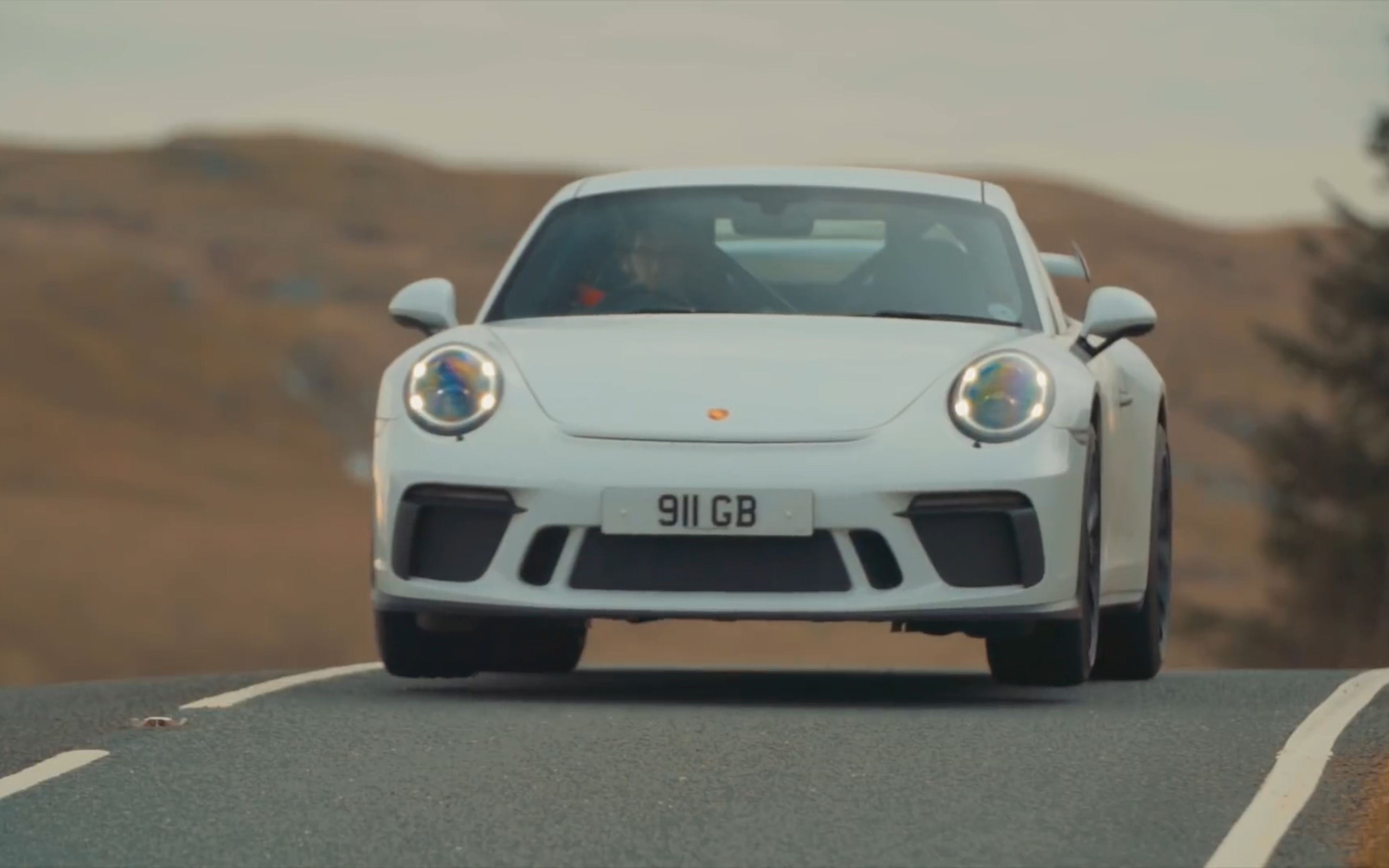 【造车狂人】为什么说保时捷911是接近完美的车?