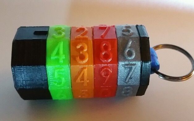 厉害了这个小伙!3D打印一个USB密码筒