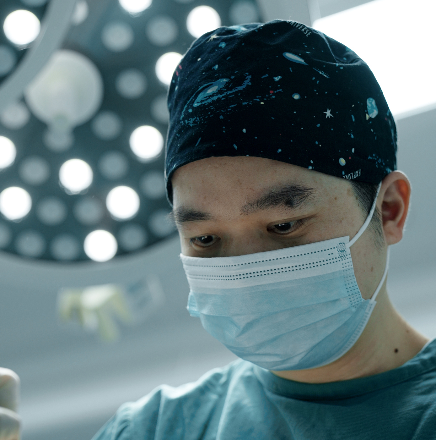 深圳陈桂飞隆鼻修复 