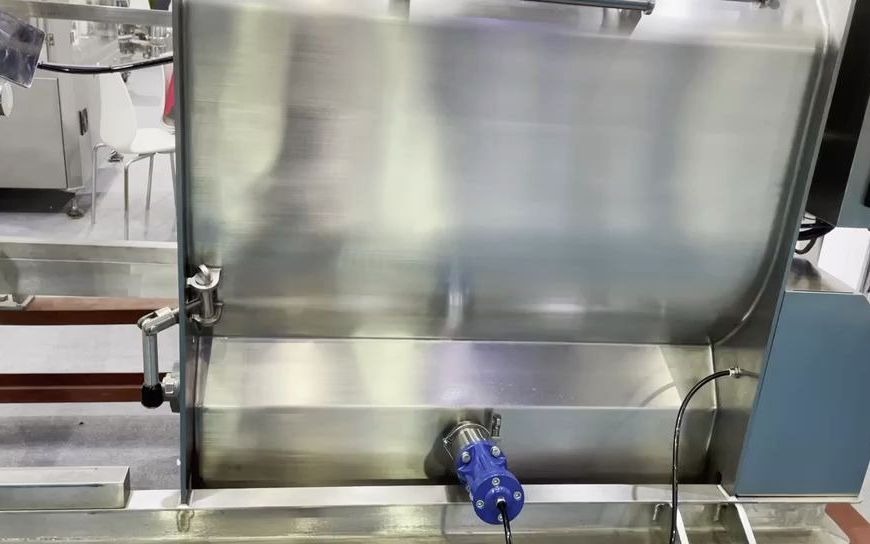 环保机器轴伸式联接斜齿轮减速机-台机减速机