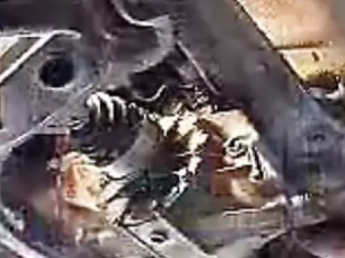 3汽车底盘维修之三更换离合器总泵、分泵