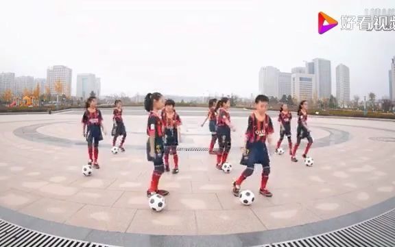 小学简易变换队形足球操学习视频