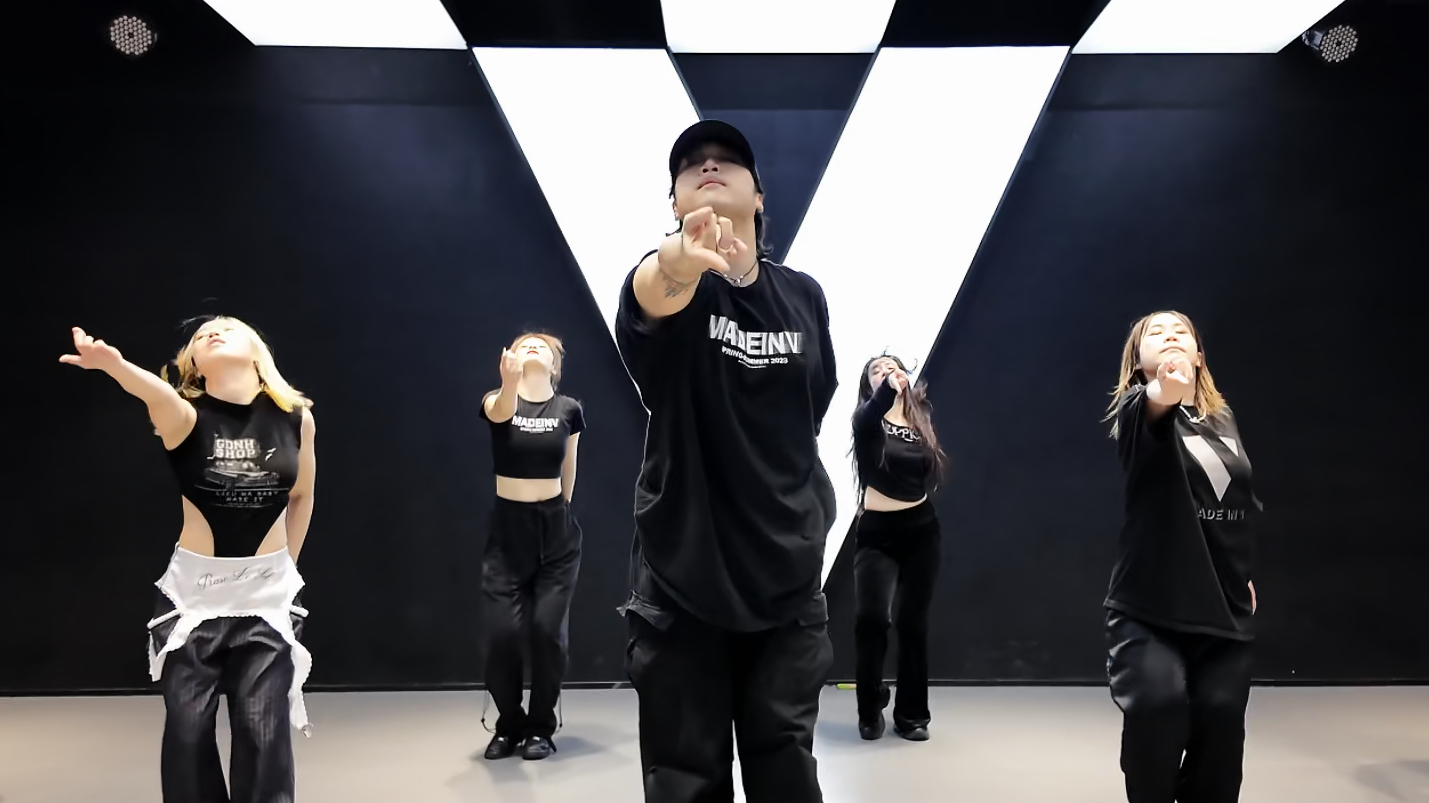 【MADE IN V】锁定你了!进来点赞收藏!星宇编舞《It’s Ok I’m Ok》