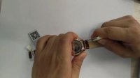 MOOSIEMOOSIE手表慕兹慕兹手表皮带拆卸教程