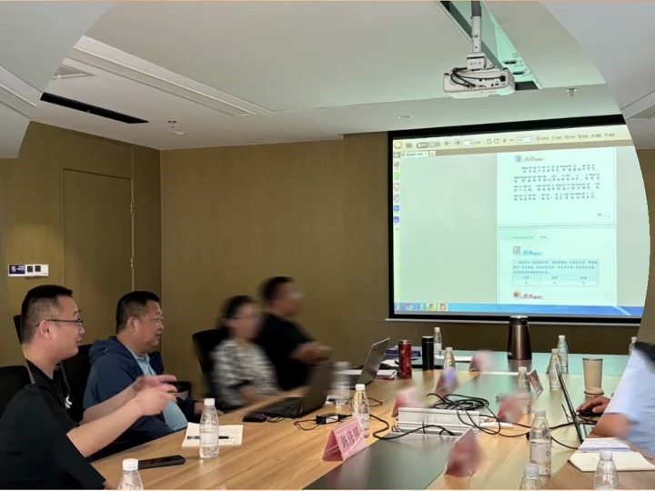 知耕鸟劳动教育参与《中小学劳动实践指导手册》编审会