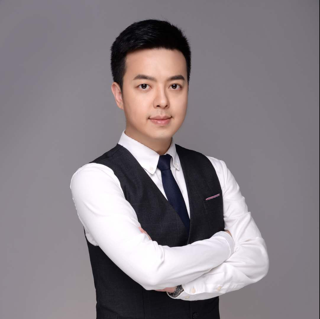 公考专家陈明哲 