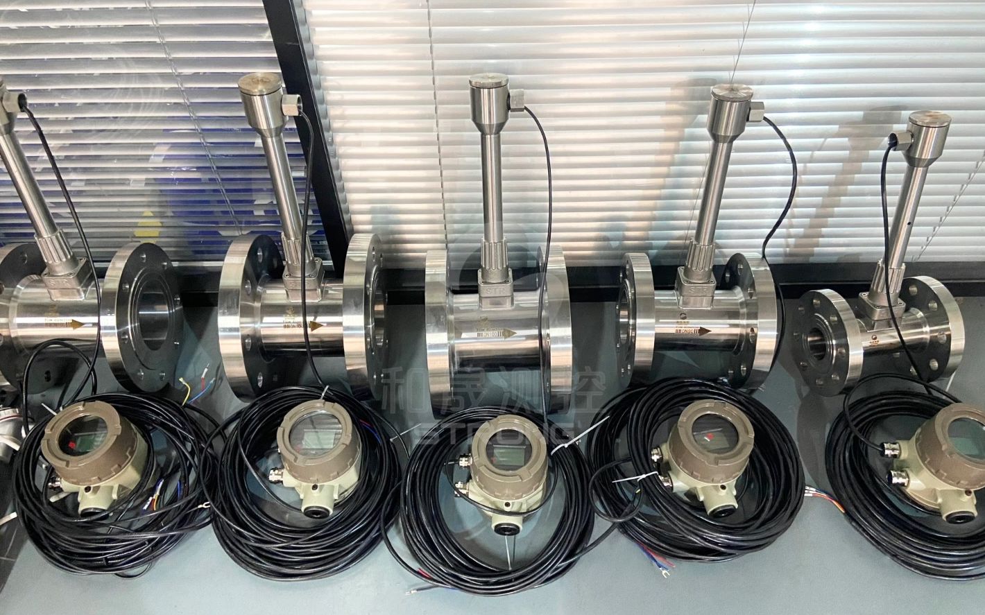 「美标分体式法兰连接型」涡街流量计