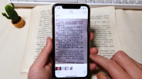 如何用iPhone快速提取照片上的文字?你还在边看边打就“out”了
