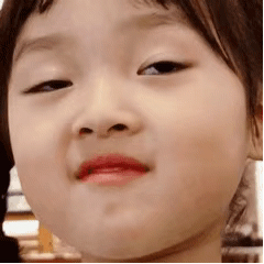 爱吃鸡蛋的芙罗拉 