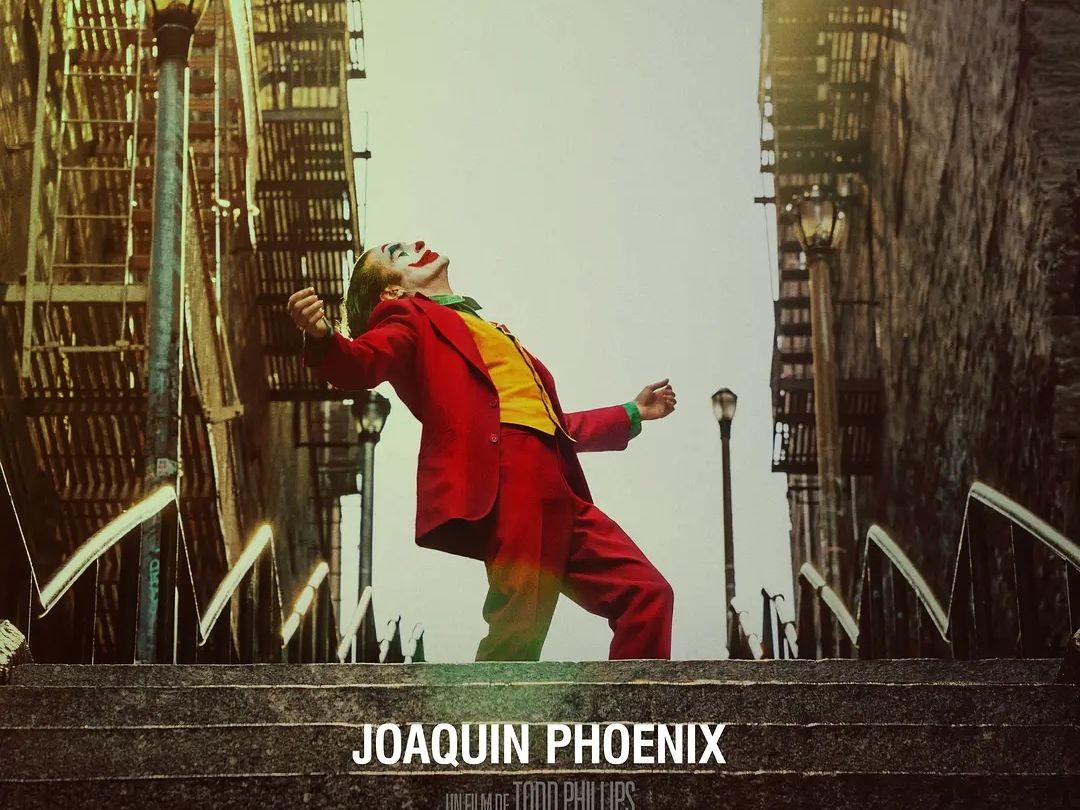 看完这个电影,我终于明白为什么川普能当总统了