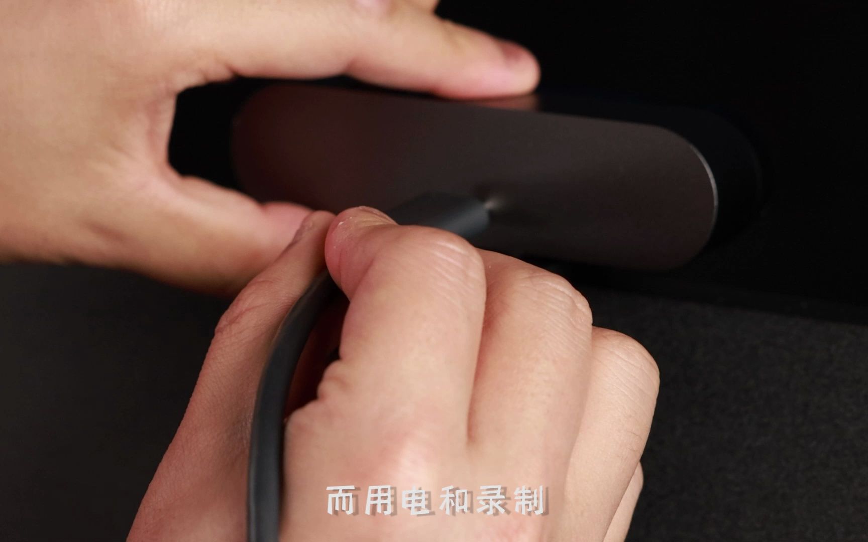 比手机单反好用的直播设备:罗技C1000e摄像头