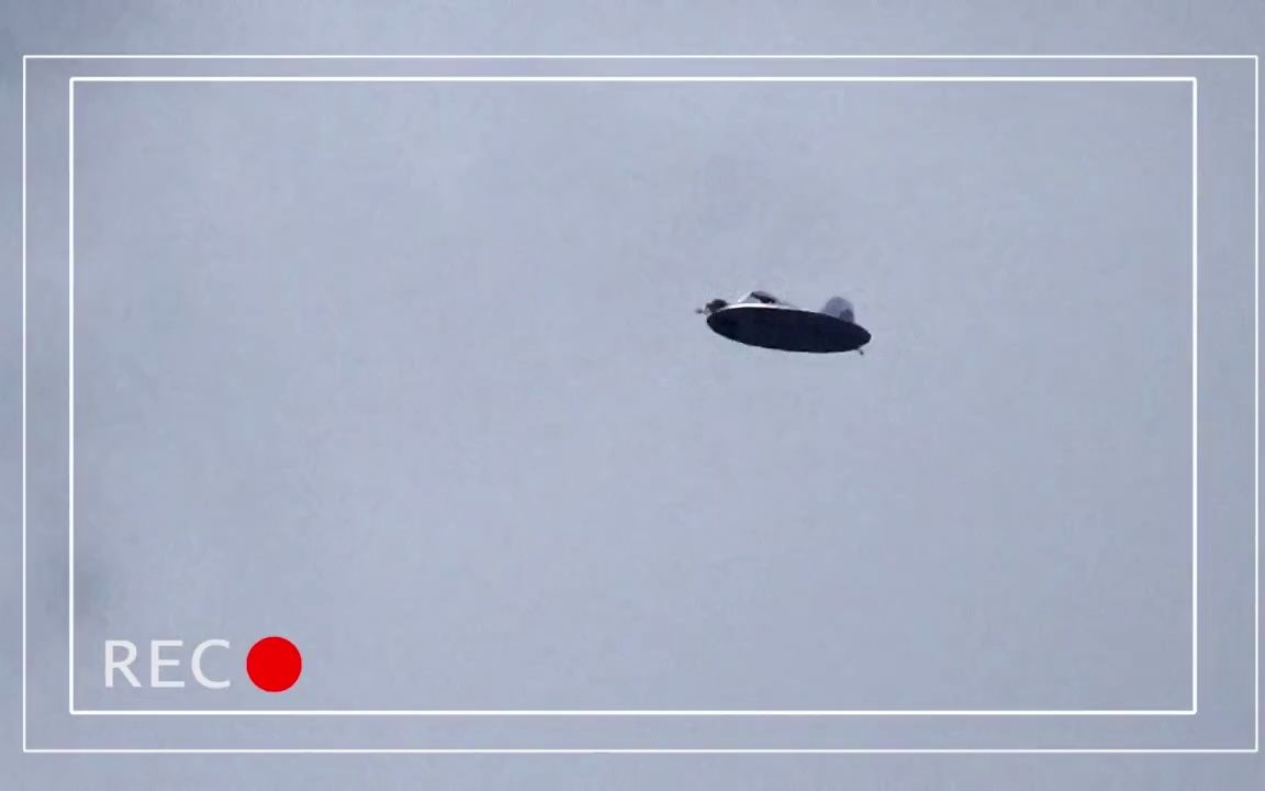 Useless flying object 老外自制载人碟形飞行器(固定翼)-UFO