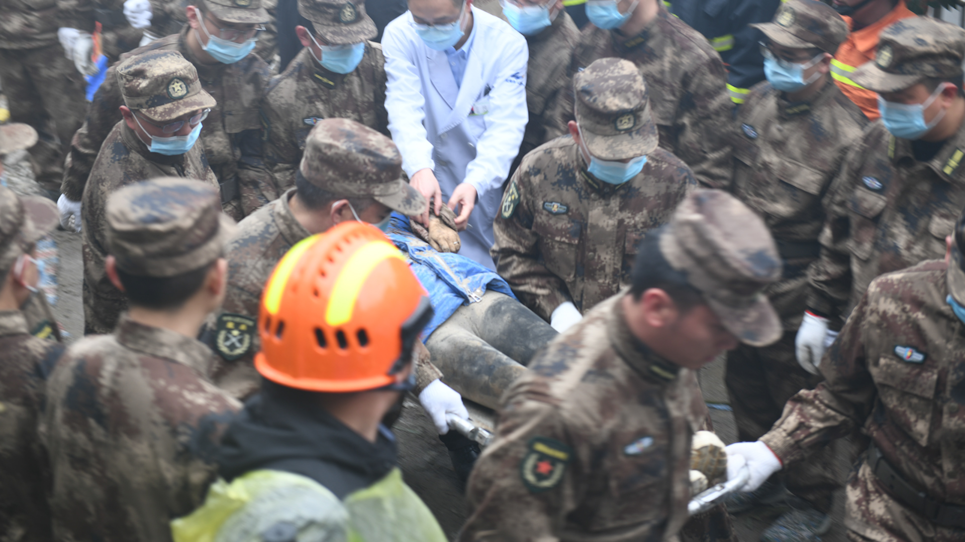 新进展!重庆武隆食堂坍塌已救出20人,其中9人抢救无效死亡