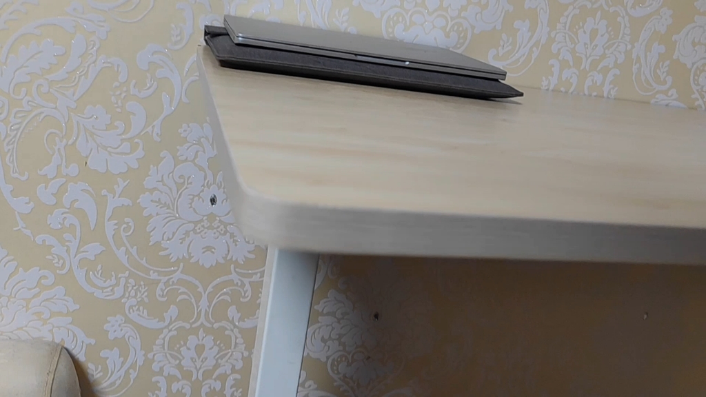 颈椎腰椎不舒服,你可能办公需要一个升降桌,今天给大家展示一下