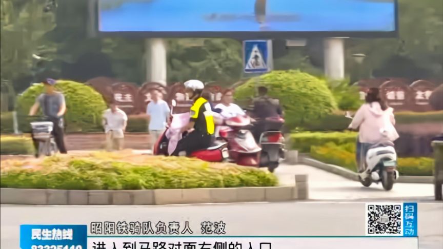 快看!兴化交警教你红绿灯路口电动车如何“左转”!