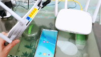Wifi信号差,上网速度慢怎么办?教你无线桥接,在哪都是满格信号