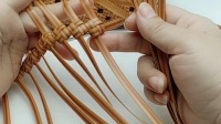 儿童三角包教程一藤条编织