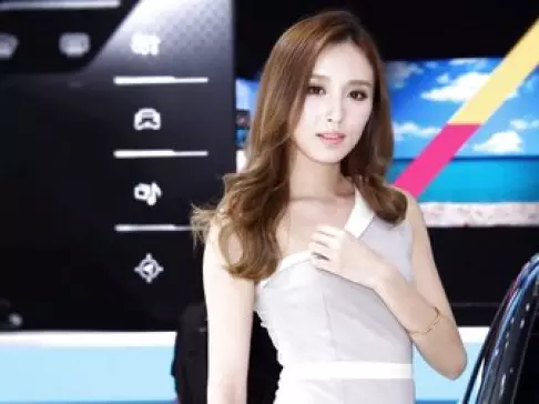 億霏_Fiona 广州车展 2015 东风雪铁龙 全新 爱丽舍 美模