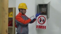 现场挂接地线的安全操作