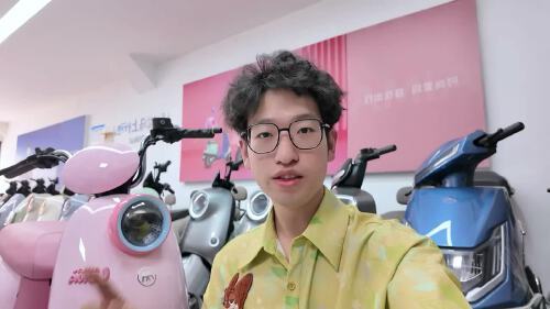 爱玛露娜新国标电自版静态评测一款精致的女生电动车