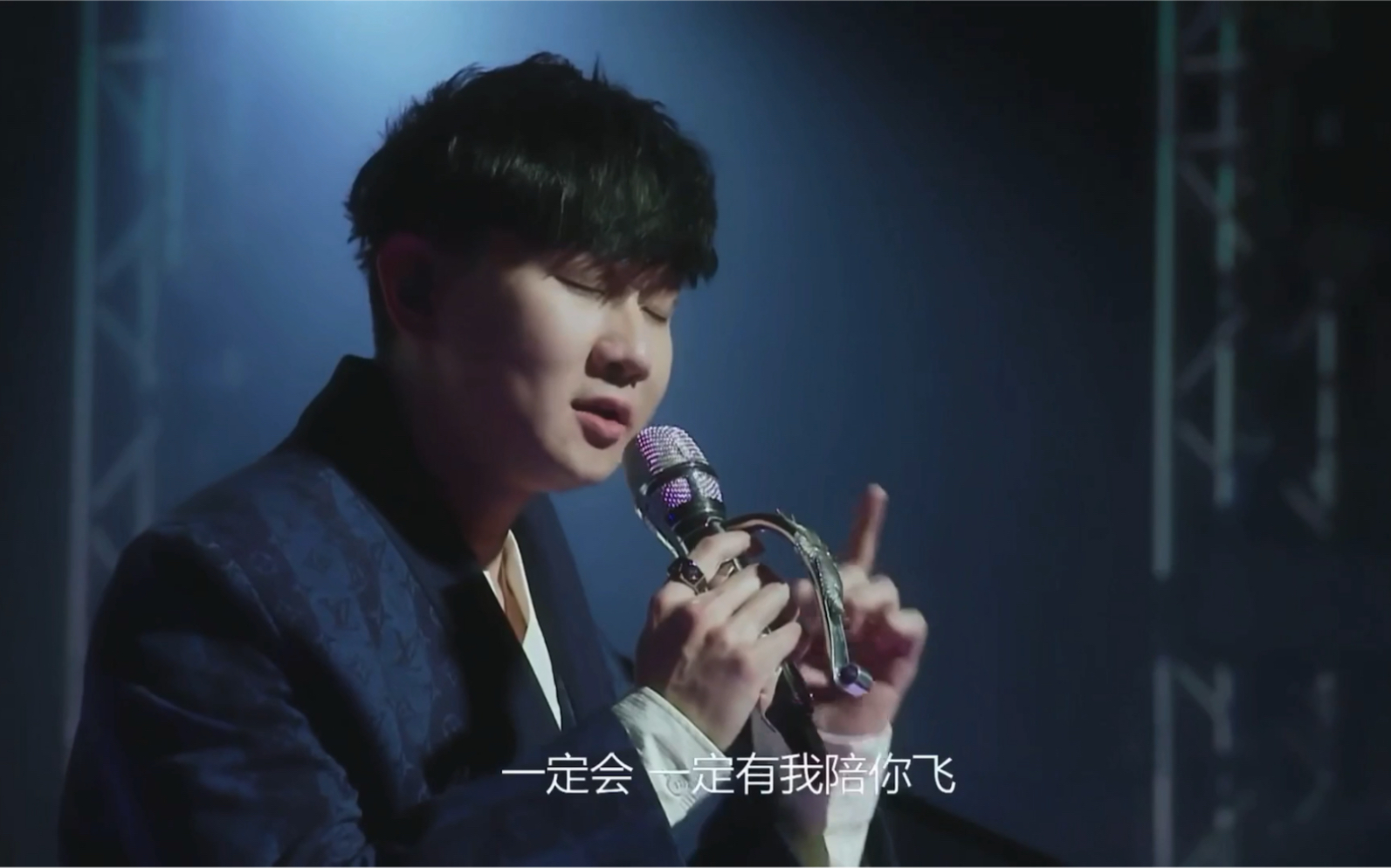 林俊杰演唱会新歌《一定会》,超级好听呀!