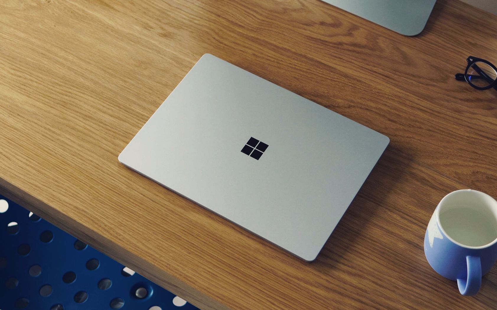 到底值不值得买?Surface Laptop 详细评测【轻电科技】