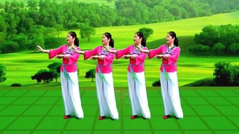 经典流行广场舞《今生的唯一》音乐好听醉人,舞蹈简单好看易学