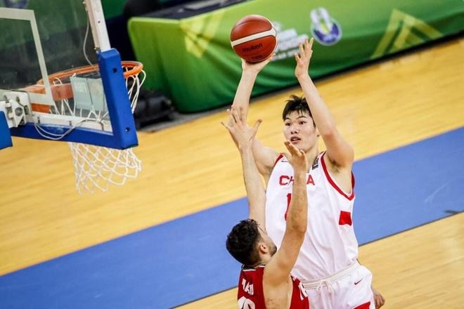 张博源22分!U16亚青赛:中国队险胜伊朗进四强 晋级世界杯