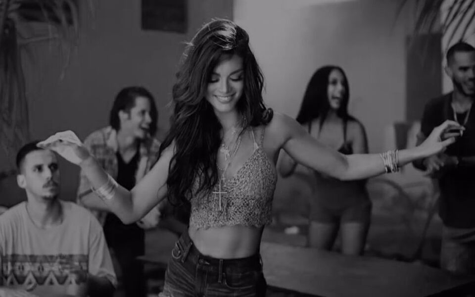 「 Despacito」当可爱小U遇上热辣西语歌…尤克里里指弹ukulele by趣...