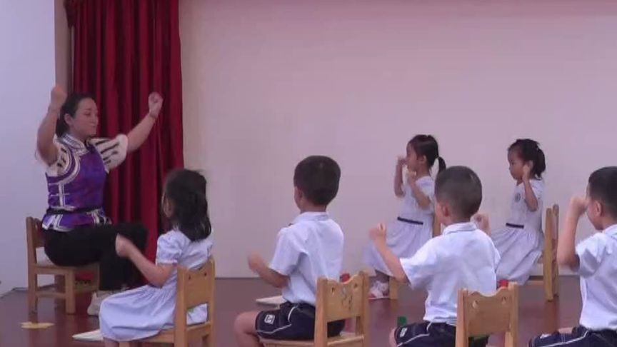 幼儿园优质课教学视频大班韵律游戏《屎壳郎造房子》有教案音乐