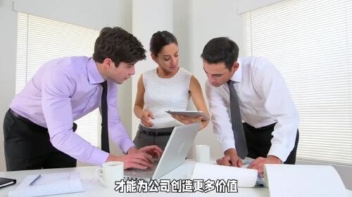 老板让新人装忙,结果笑料百出!办公室假象计划翻车现场