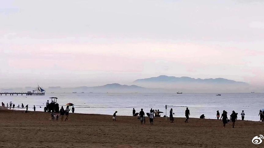 秦皇岛昌黎海边出现海市蜃楼